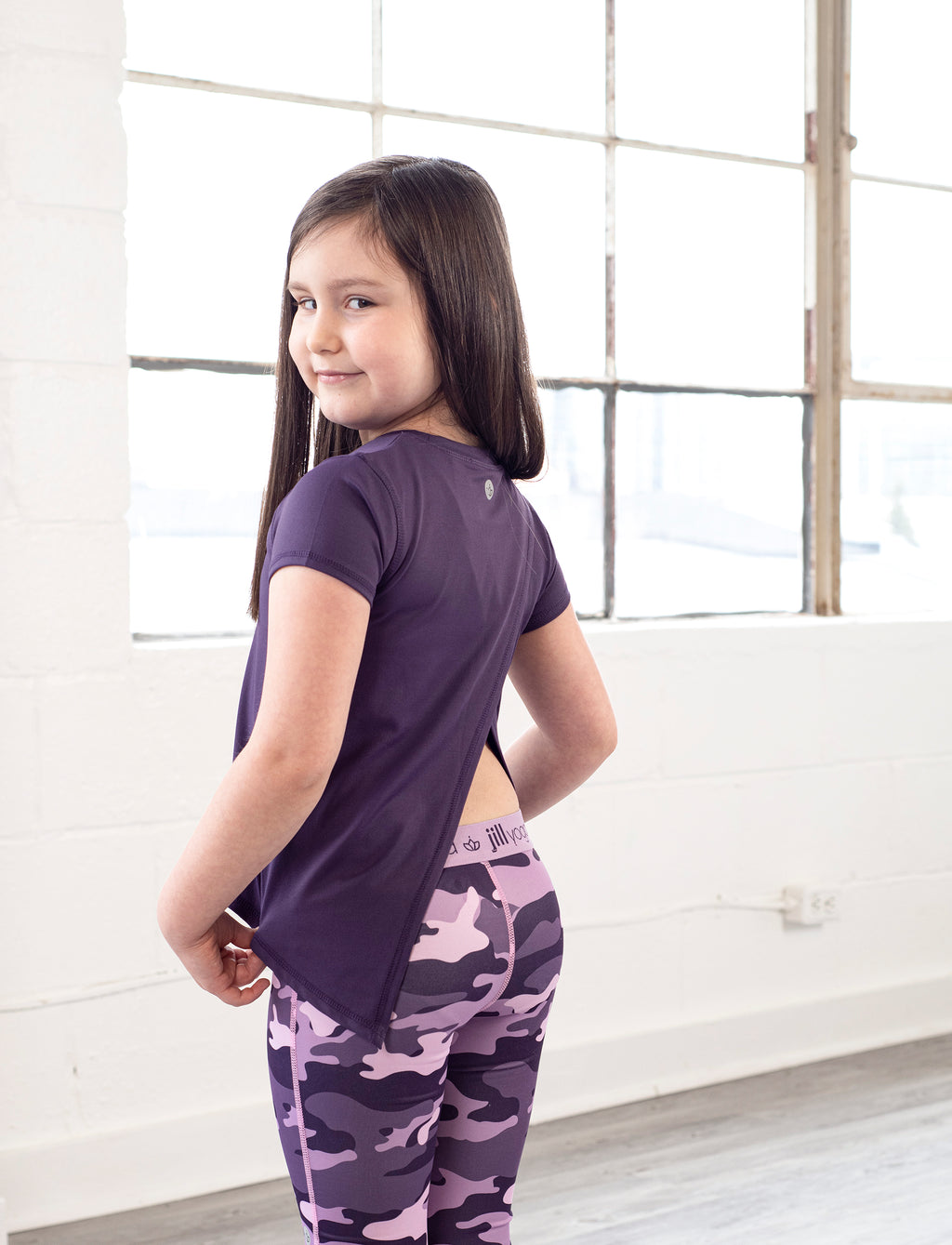 GIRLS 2-6 SPLIT BACK T-SHIRT – Jill Yoga